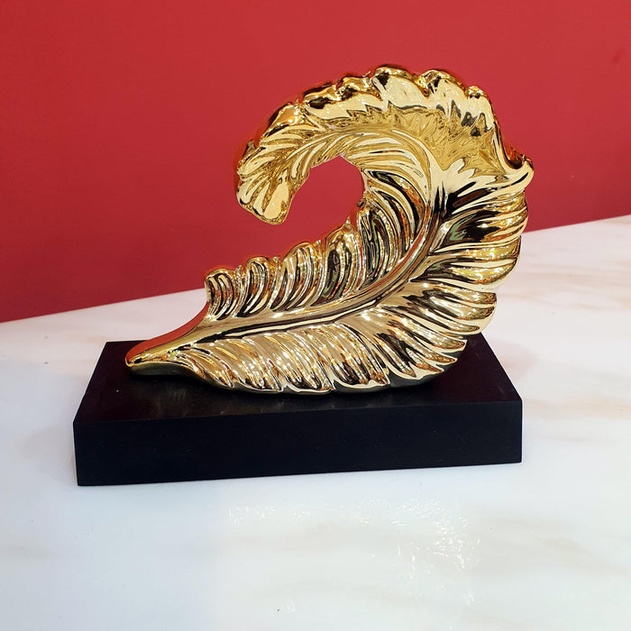 Ceramic Gold Leaf Table Showpiece